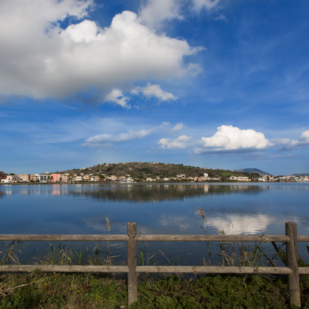 Cosa vedere a Bacoli: 10 posti da non perdere per l'estate 2024 ...